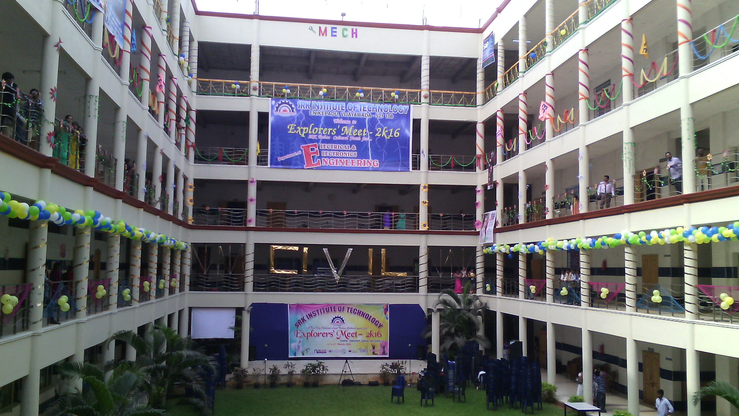 Event Update-SRK College Organize Explorers meet'16 | CollegeDekho