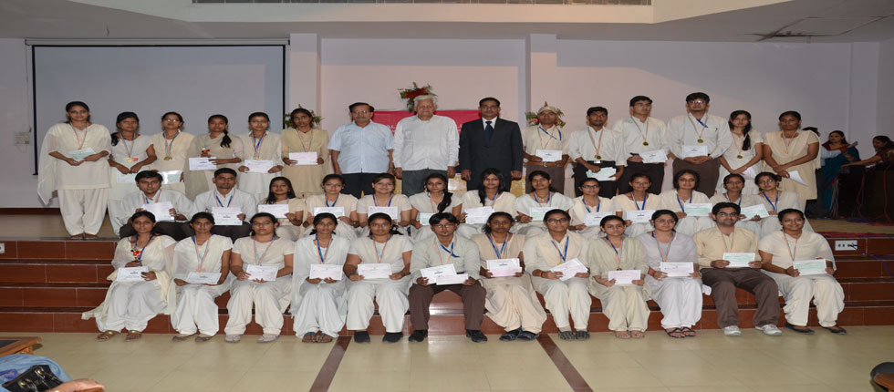 109 Students Bag Gold Medals At National PG College | CollegeDekho